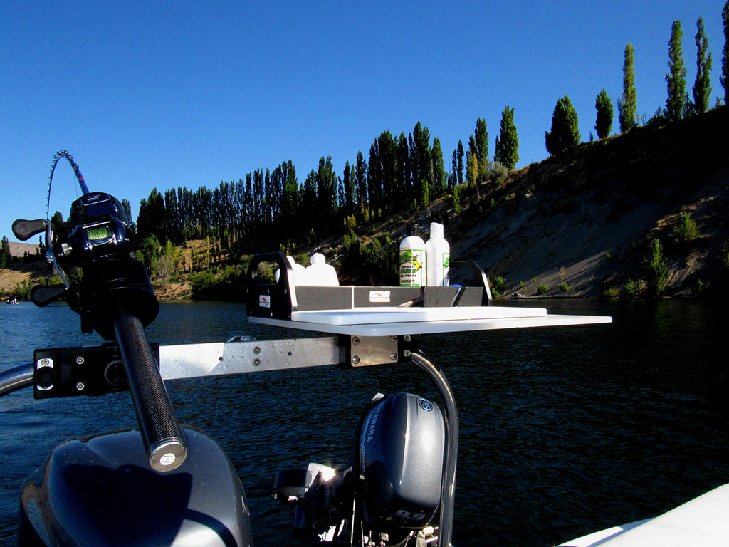 Bait Tray with Plug Cutter – Fish Fighter® Products